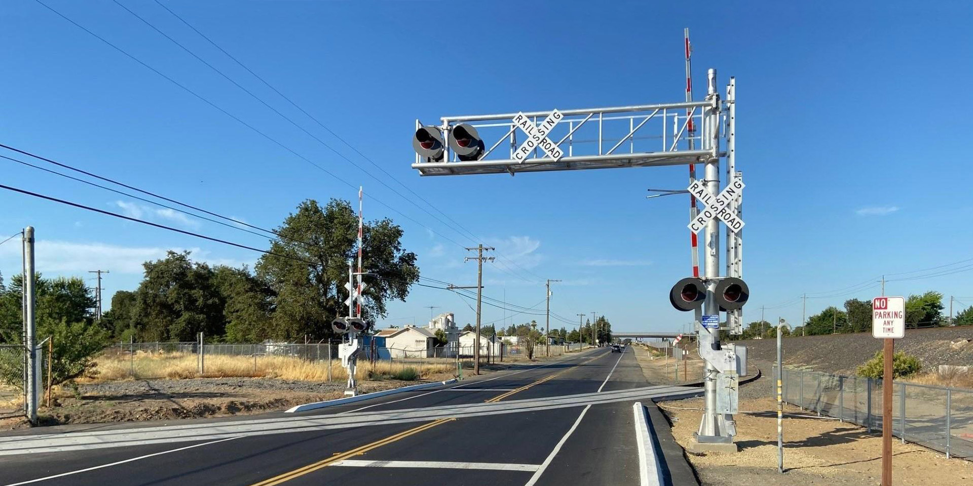 Union Pacific Employees Team Up on Crossing Safety in California ...